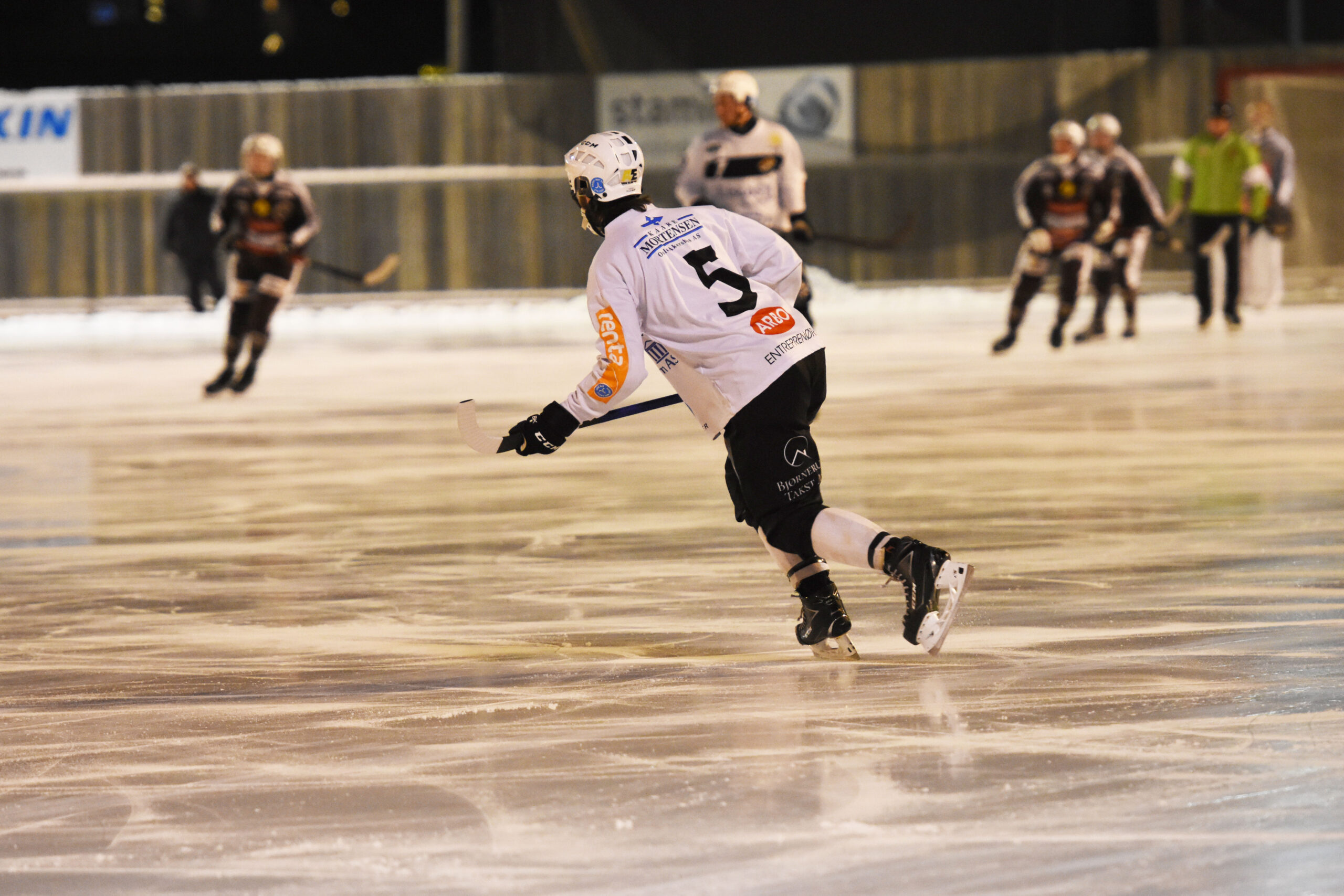 Rapport: Mjøndalen 1-8 Solberg - Solberg Bandy